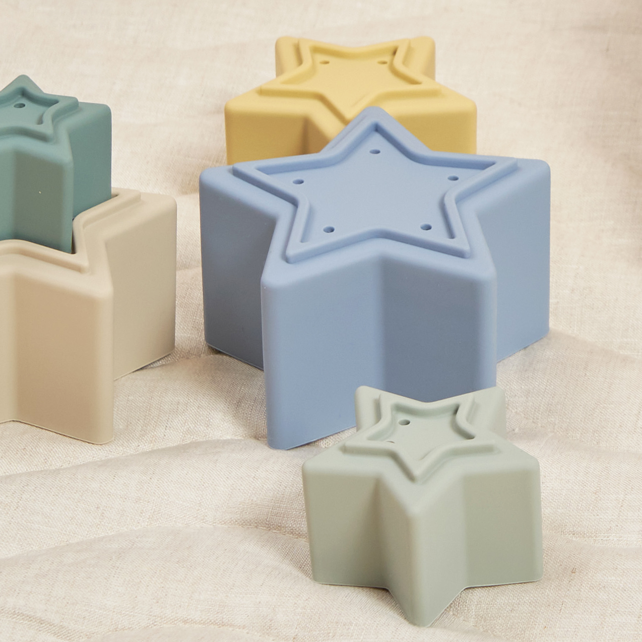 Star Stacker – These Tiny Things